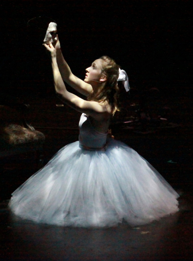 ‘Phantom’ is beyond spectacular as McShane, Walden and entire cast ...